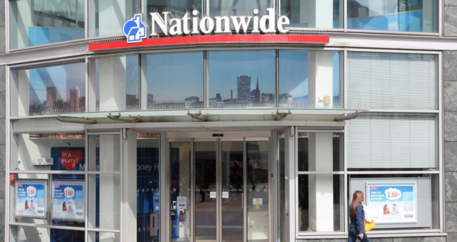 Nationwide: Annual house price growth falls further in July | Property ...
